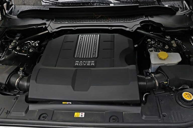What Do You Need to Know Before Buying a Range Rover Lumma CLR Edition ...